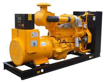 China 6 Zylinder-Cummins-Dieselaggregat mit dem Selbst, der Dieselenergie, schalldichtes 125kVA beginnt zu verkaufen