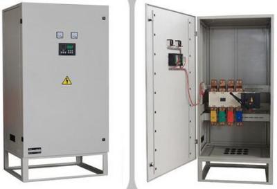 Cina Generatore diesel raffreddato ad acqua di Genset 550kVA del contenitore con Cummins Engine in vendita