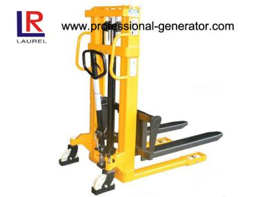 Cina Sollevi il manuale Mini Stacker idraulico dell'attrezzatura di maneggio del materiale del magazzino di altezza 3000mm in vendita