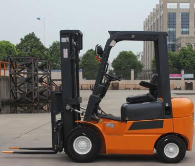 Cina Carrello elevatore diesel del contrappeso dell'attrezzatura di maneggio del materiale del magazzino di capacità di carico da 1,5 tonnellate in vendita