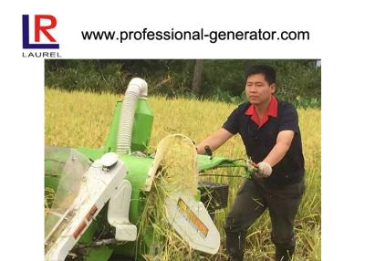 Cina 10HP Mini Combine Rice Harvester per agricolo/azienda agricola in vendita
