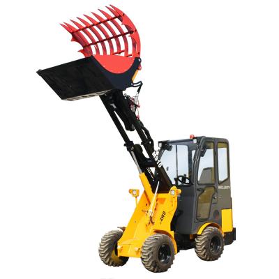 中国 10 km/h 33kw Yanmarエンジンの小型望遠鏡のベール積込み機 販売のため