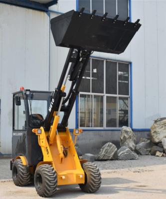 中国 4x4 0.5 CBMの小型望遠鏡の連結の車輪のトラクター 販売のため