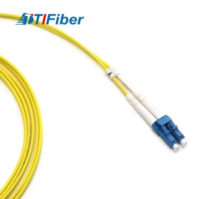 China Chaqueta de PVC del cordón de remiendo de la fibra óptica del duplex FC-LC SM DX del solo modo en venta