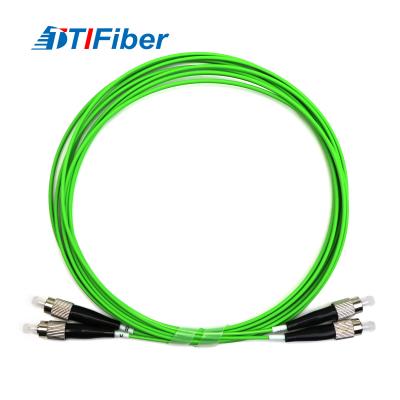 China Duplex con varios modos de funcionamiento del cordón de remiendo de la fibra óptica de la chaqueta verde OM5 de TTIFiber FC-FC DX en venta