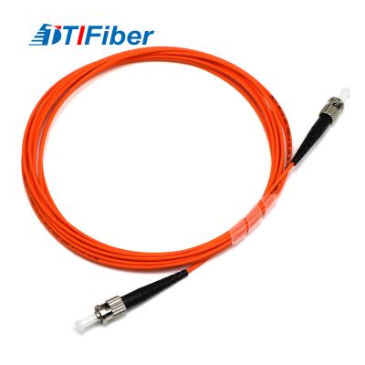 China Cordón de remiendo a una cara con varios modos de funcionamiento de la fibra óptica de ST-ST todas las longitudes adaptables en venta