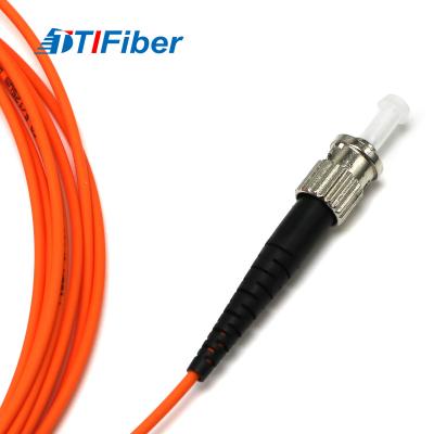 China Cordón de remiendo a una cara con varios modos de funcionamiento de la fibra óptica de ST-ST todas las longitudes adaptables en venta
