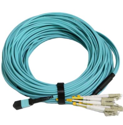 China MPO al duplex óptico 12F 24F del cordón de remiendo de la fibra del LC OM3 OM4 el 1M LSZH en venta