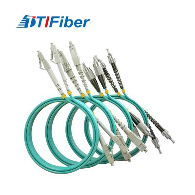 China Cordón de remiendo óptico con varios modos de funcionamiento del duplex OM3 con transferencia de datos 100G en venta