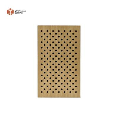 Китай Прочная перфорированная акустическая панель с высоким коэффициентом шумопоглощения для звукоизоляции коммерческих офисов продается