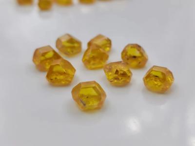 China 0.5-11ct  HPHT Big Size Yellow Rough Diamond Uncut Raw Diamond Stone for sale