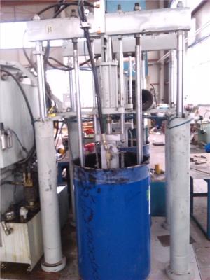 Cina Macchina idraulica liquida dello stampaggio ad iniezione della gomma di silicone di alta efficienza in vendita
