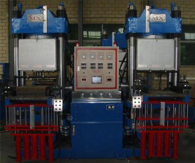 China Hydraulisch Kleppen Vacuümplaat Rubber het Vulcaniseren Materiaal met Post Twee Te koop