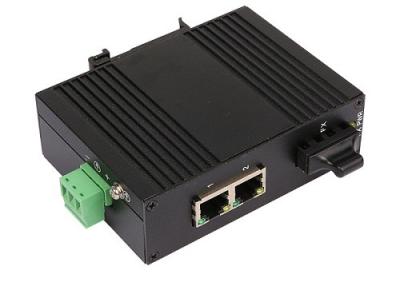 China DIN-Rail / wall mounting 10/100M 1 Fiber Port 2 UTP Ports Fiber Media Converter for sale