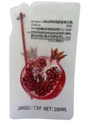 Cina 180 ml Sacchetto stampato a tre lati a forma libera per alimenti liquidi con paglia in vendita