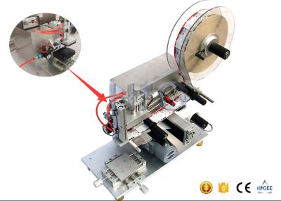 Cina Macchina automatica dell'applicatore dell'etichetta dei semi della bottiglia rotonda/attrezzatura d'etichettatura della bottiglia in vendita