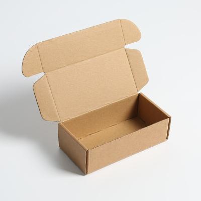 China Recycable Kraft Corrugated Box With Silk White Ink High Strength Corrugated Mailers for sale