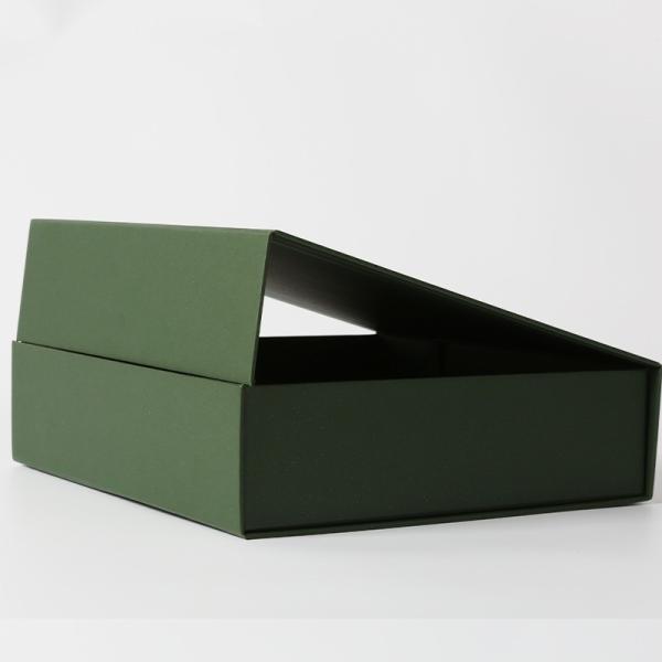 Quality Cardboard Folding Magnetic Packaging Box , Green Magnetic Gift Box Custom for sale