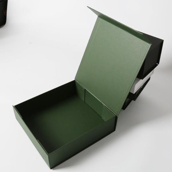 Quality Cardboard Folding Magnetic Packaging Box , Green Magnetic Gift Box Custom for sale