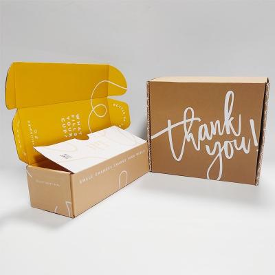 Cina Scatole di cartone imballaggio regalo scatole di cartone pieghevoli scatole di carta kraft stampata in vendita