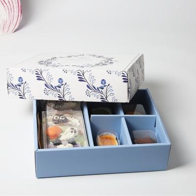 China Elegant Partitioned Cookie Gift Box Customizable Packaging Foldable Design for sale