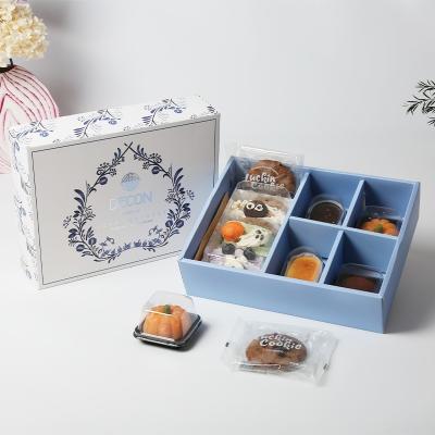 China Elegant Partitioned Cookie Gift Box Customizable Packaging Foldable Design for sale