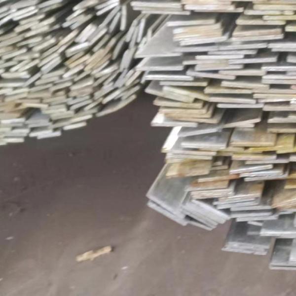 Quality Customized Non Alloy Galvanized Flat Steel Hot Dipped Galv Flat Bar ISO9001 for sale