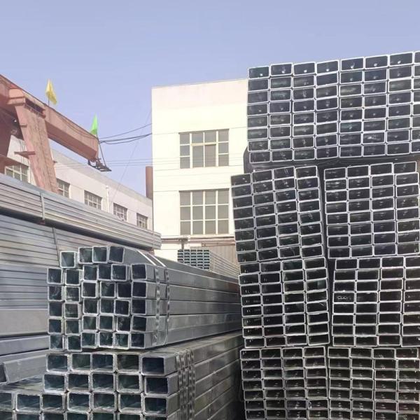 Quality 40-275g/M2 Zinc Coating Rectangular Galvanized Pipe For Customer Requirements for sale