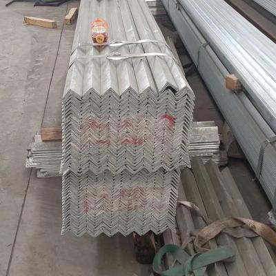 Cina Resistenza alla corrosione angoli galvanizzati immersi a caldo forma L angolo di acciaio al carbonio ferro DIN17100-80 in vendita