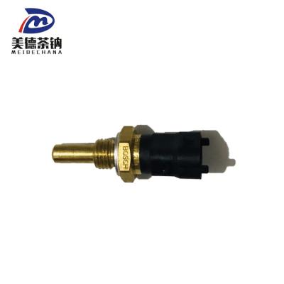 China Auto Water Temperature Sensor for Bus Engine Parts Original and Accurate Measurement for sale