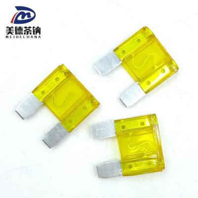 China Bus Model Standard Blade Fuse with Zinc Alloys and Plastics Construction Materials for sale