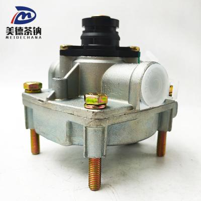 China Steel Air Brake Relay Valve 9730110010 for Heavy-Duty Diesel Engine Applications for sale