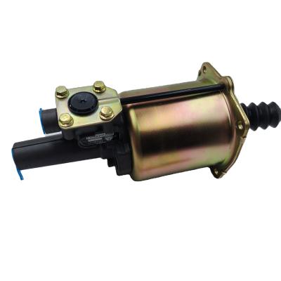 Chine Pour les pièces de rechange, le booster d'embrayage WG9725230041 pour camions lourds de taille standard à vendre
