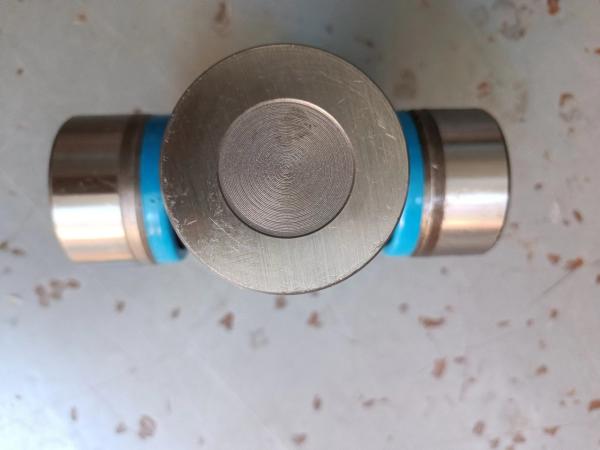 Quality Genuine Auto Parts Cross Shaft Designed to Meet Chinese Bus and Truck Handle for sale