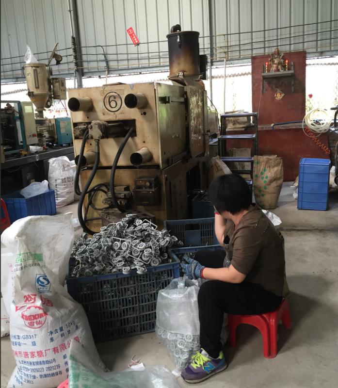 검증된 중국 공급업체 - Kaiping Longsheng Qiaofeng Hardware & Rubber Factory