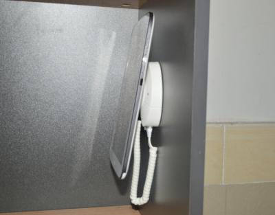 China COMER Tablet porta pantallas móviles de seguridad soportes de montaje en pared en venta