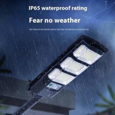 China 120W Integrated Solar LED Street Light for Public Lighting Offering Energy-efficient and Reliable Illumination for sale
