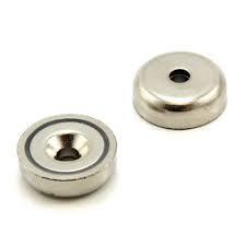 China 10 Years Experience Zinc Coated Neodymium Pot Magnet with Special Screews for sale