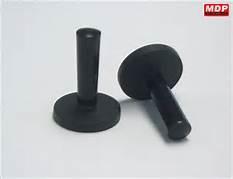 China Rubber Coated Permanent Neodymium Pot Magnet With Thread Rod for sale
