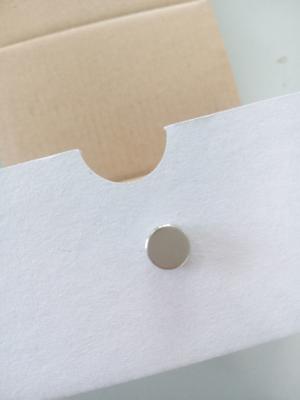 China N42 NdFeB rare earth magnet disc 10*5 mm for sale