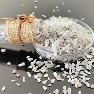 China 5mm-3mm Synthetic Mullite Powder For Refractory Material Section Sand for sale