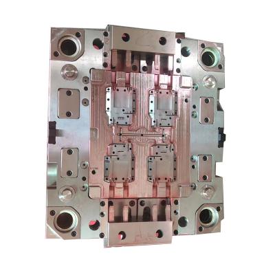 Cina Hot Runner 0.010-0.002mm Precision Plastic Injection Tooling With Polishing Finish in vendita