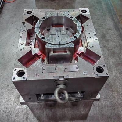 Cina ODM ISO9001 Plastic Injection Tooling SGS With Hot / Cold Runner System in vendita