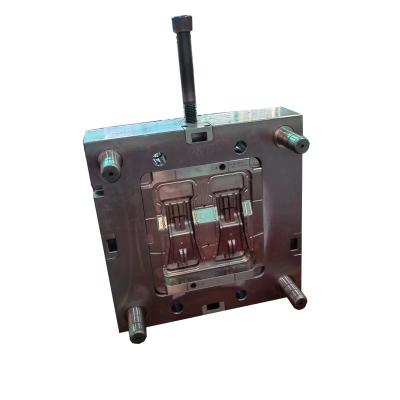 Cina LKM CNC Machined Plastic Tooling Injection With Mould Life 000 And Tolerance ±0.01mm in vendita