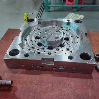 China High Tolerance Plastic Injection Tooling Single Cavity ±0.01mm Precision à venda