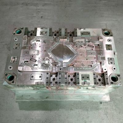 Cina Prodotto su misura Parti di plastica da stampaggio in vendita Esperienza superiore a 10 anni in vendita
