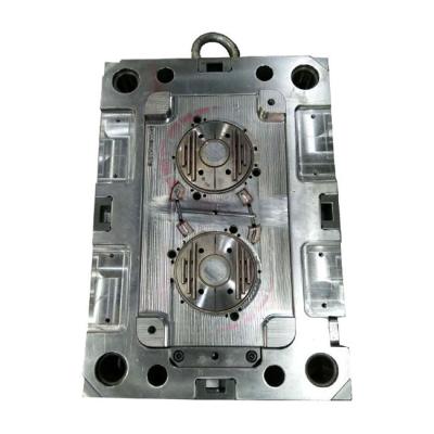 Cina Lavorazione con utensili di modellatura della multi iniezione della cavità per i pezzi di ricambio automobilistici in vendita