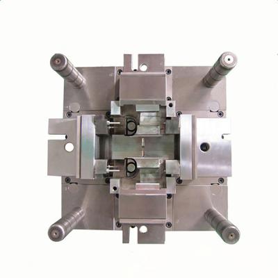 Cina Lavorazione con utensili di plastica dell'iniezione di automobile di colore solido del pannello di plastica della porta dal cavo che taglia incidendo CNC in vendita