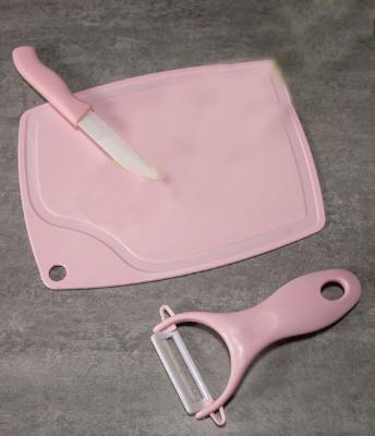 Cina Fabbricazione su ordinazione multifunzionale di plastica della lavorazione con utensili dello stampaggio ad iniezione dei prodotti dell'articolo da cucina di Peeler in vendita
