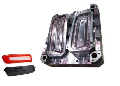 Cina Lavorazione con utensili di plastica dell'iniezione che si dirige verso le attrezzature automatiche Shell Parts in vendita